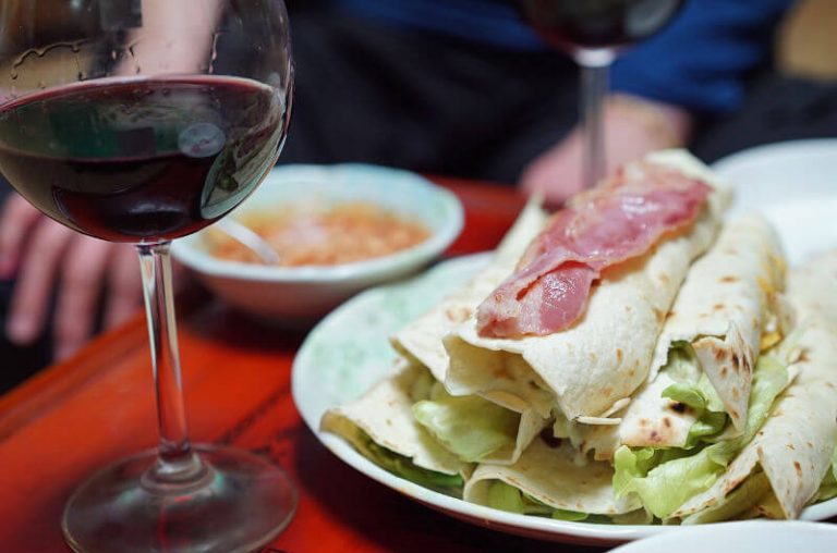 Como Combinar Vinho E Comida Dicas Simples E Infalíveis